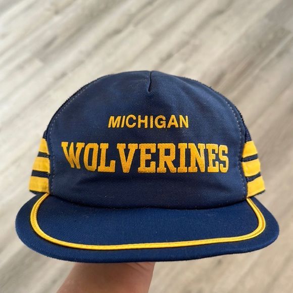 Vintage | Accessories | Vintage8suniversity Of Michigan Wolverines ...